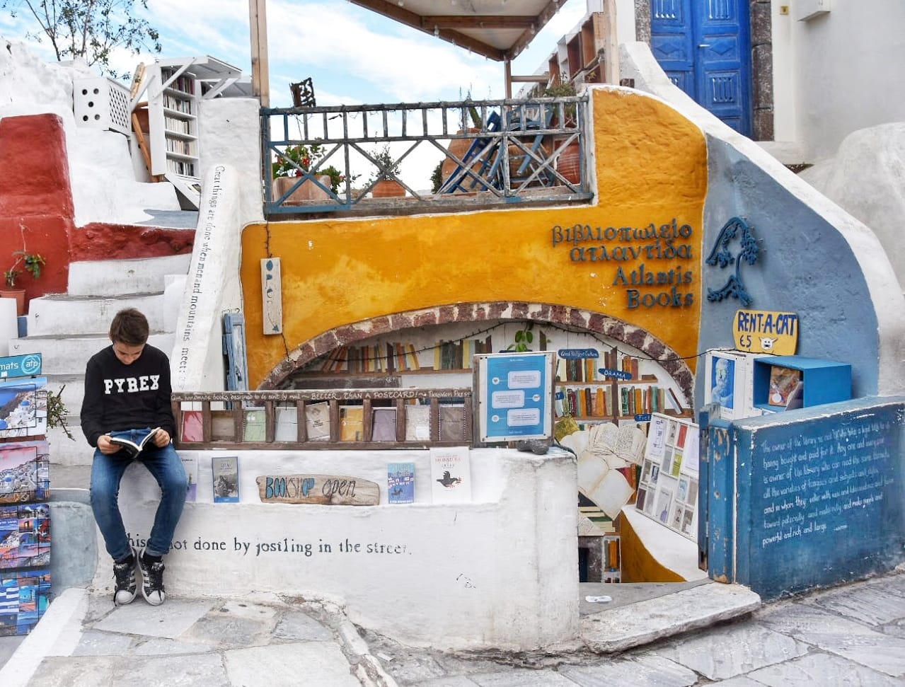 25 Best Bookstores in the World - The Bibliofile Travel